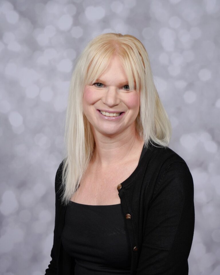 Mrs Lowrie - Roseberry Primary School